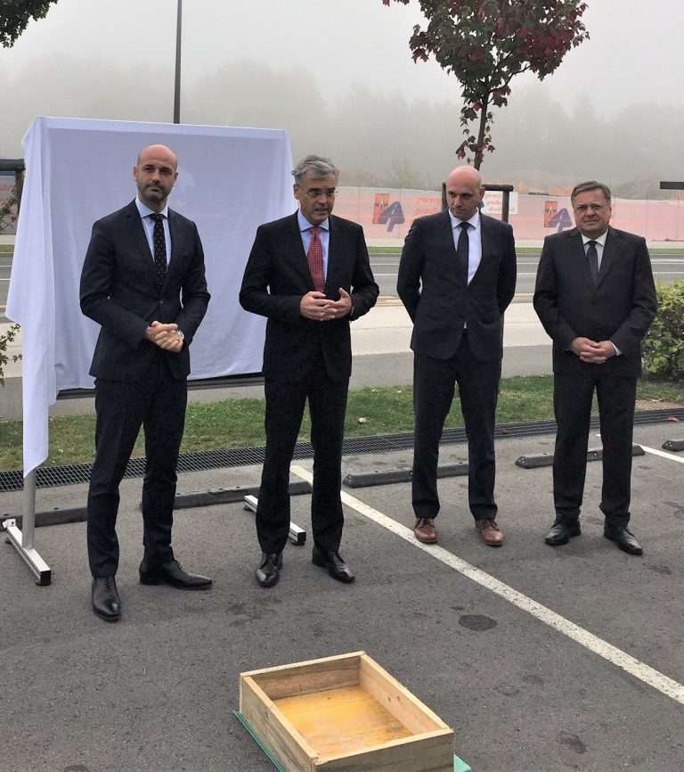 SSRS Temelj za gradnjo 498 stanovanj v soseski Novo Brdo so postavili ...